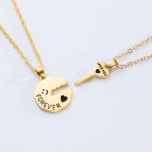 Loforay Engraved Interlocking Couple Necklaces Gift Set for 2