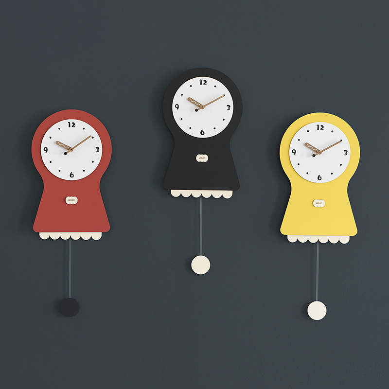 Loforay™ Squid Shaped Minimalist Wall Deco Silent Clock for Kids Bedroom