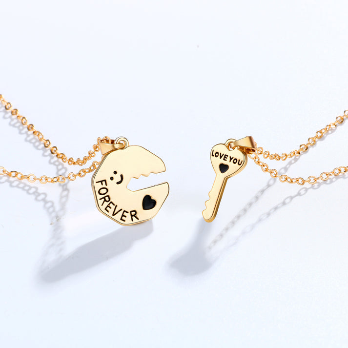 Loforay Engraved Interlocking Couple Necklaces Gift Set for 2