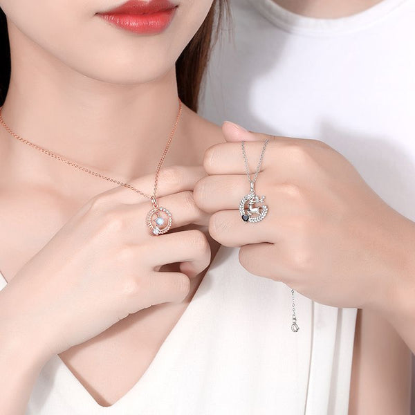 Matching Pair Twin Necklaces Set – Loforay